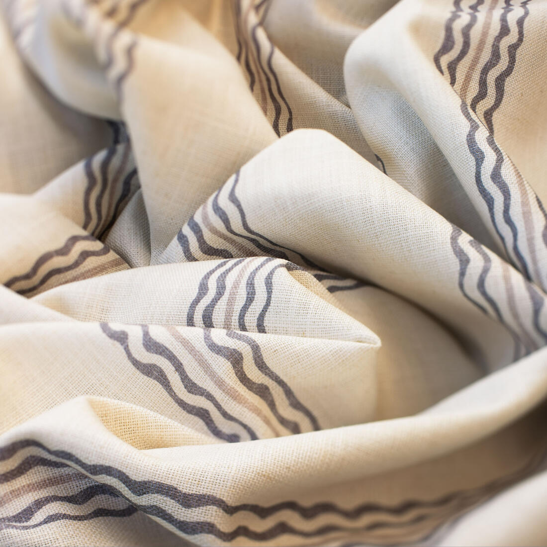 Rhubarb - Cloud/Stone fabric | Meadow Farm | Andrew Martin