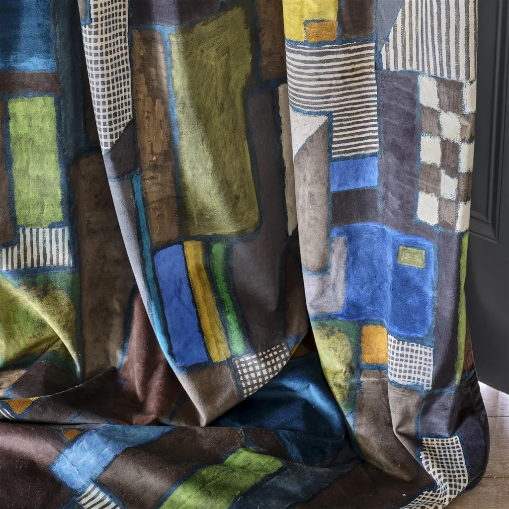 Raku - Chocolate fabric | Pottery Studio Fabrics | Designers Guild