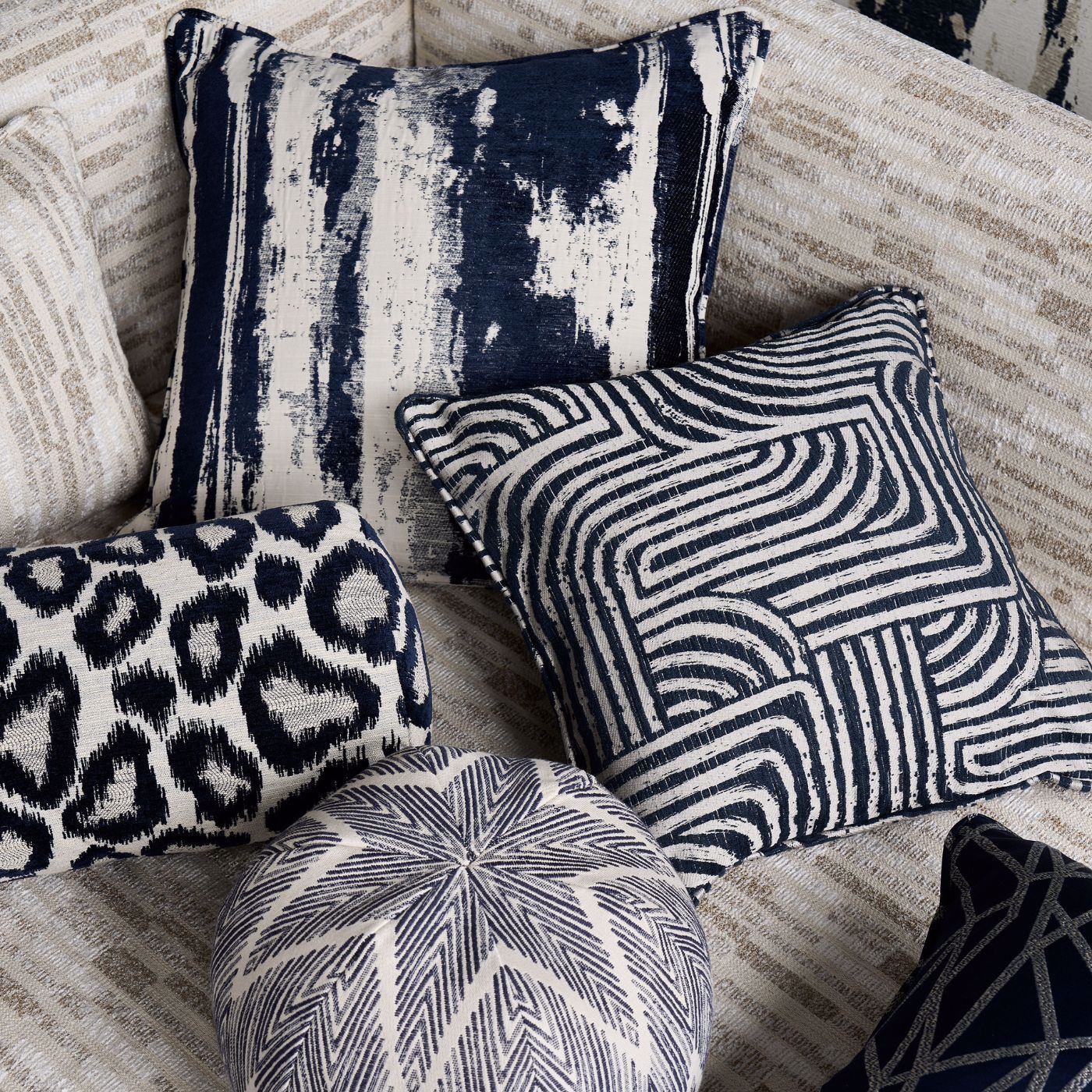 Juno Jacquard - Linen fabric | Metropolitan Fabrics | Clarke & Clarke