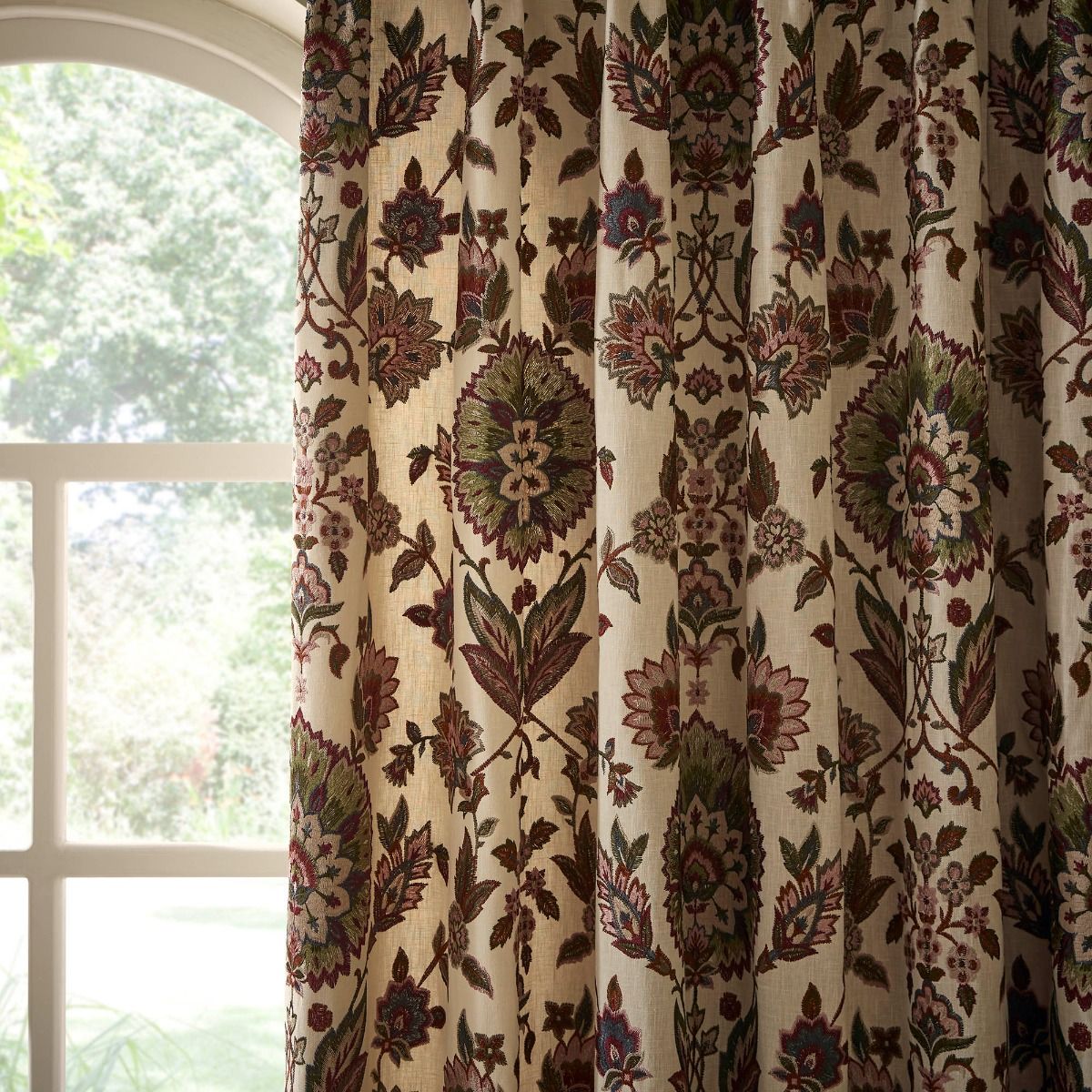 Jaipuri - Mulberry fabric | Jaipuri | iLiv
