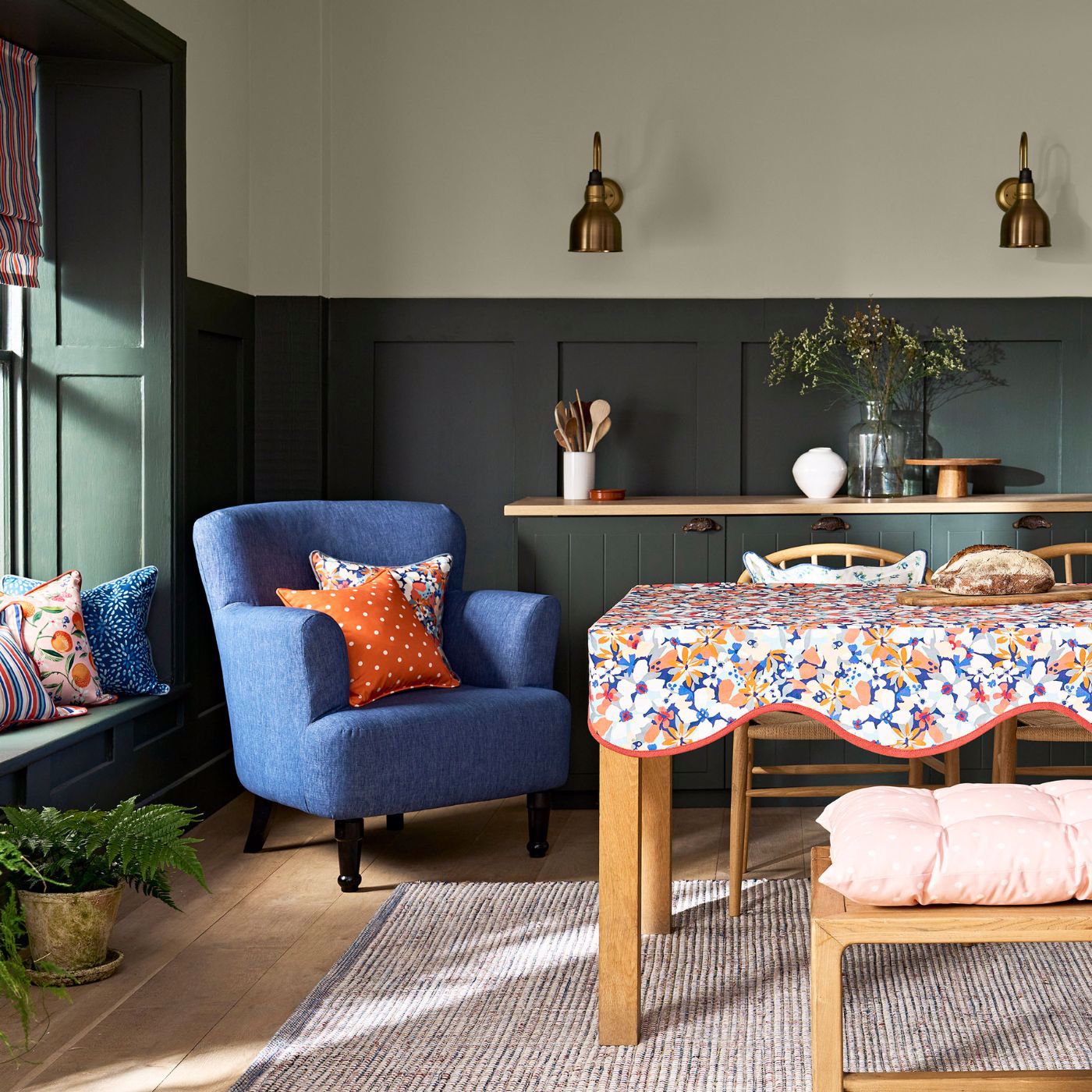 Clementine - Midnight/Spice fabric | Montage II | Studio G