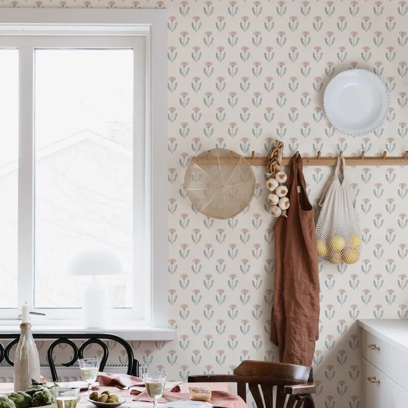 Maskrosen - Pink wallpaper | Huset i solen | Sandberg