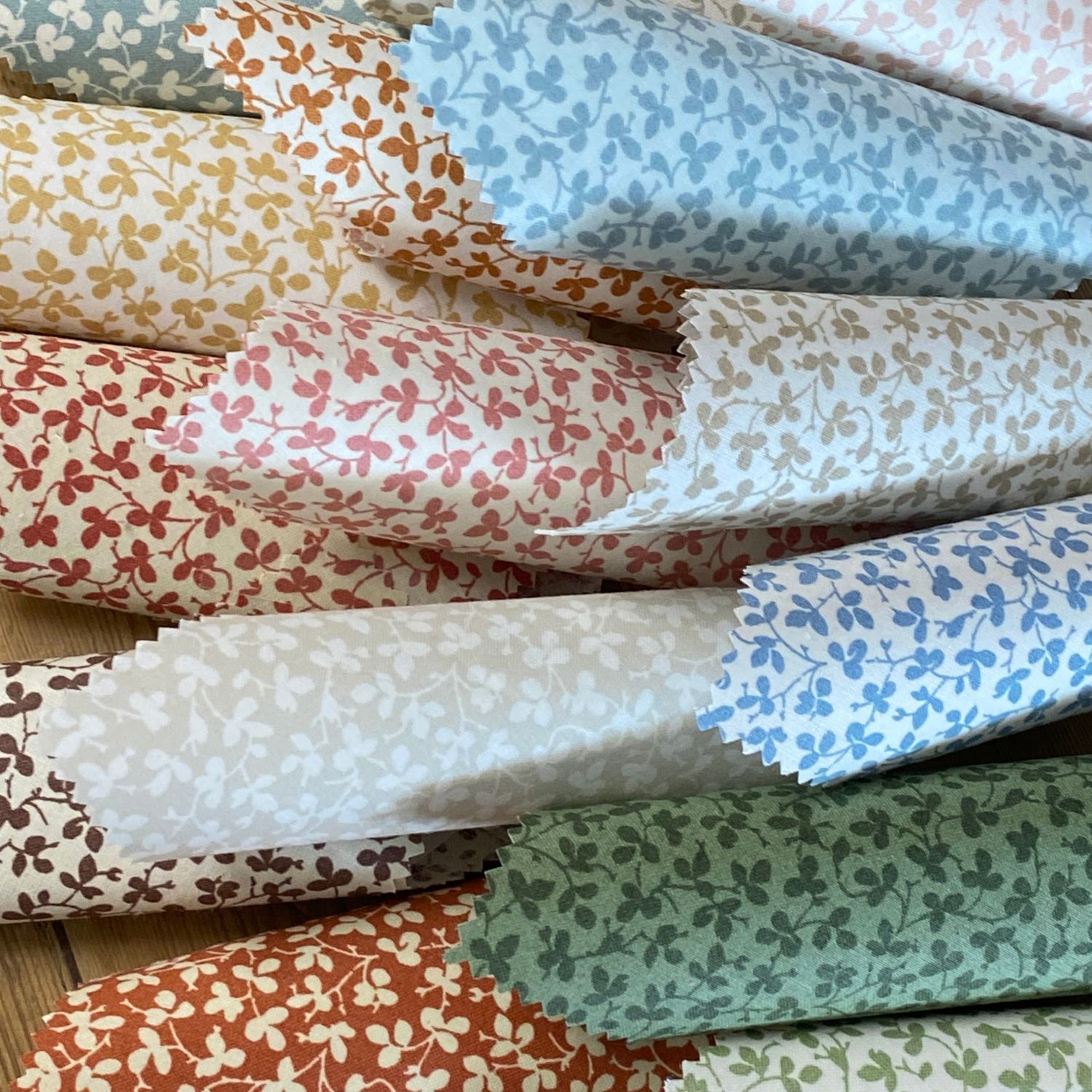 Miss Polly - Forget-Me-Not fabric | Beyond Complements III | Ian Sanderson