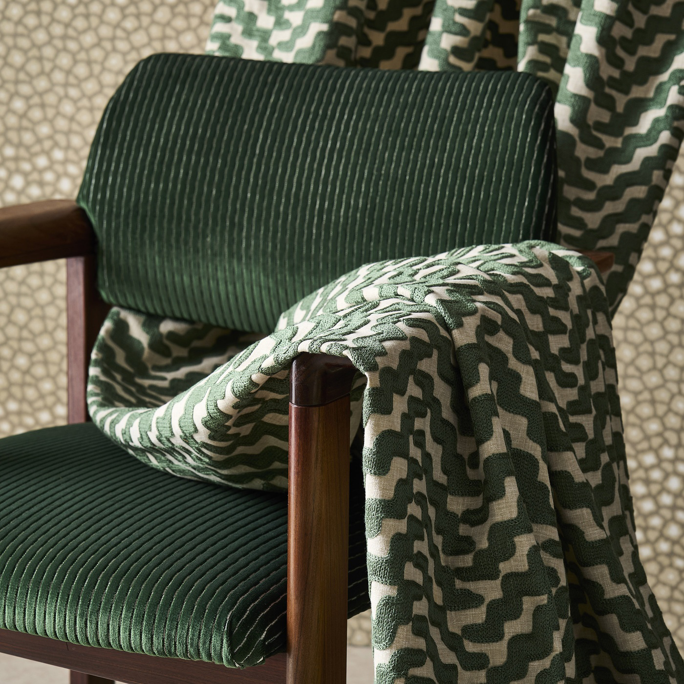 Thicket - Jade fabric | Defined Momentum Fabrics | Harlequin