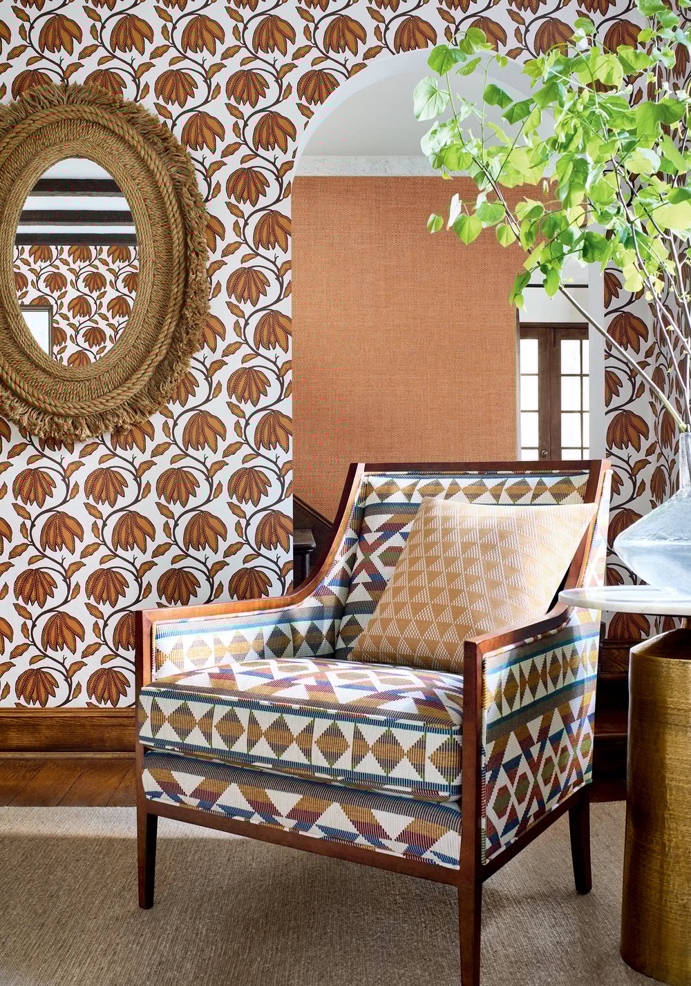 Desert Flower - Ochre wallpaper | Vista Wallpaper | Thibaut