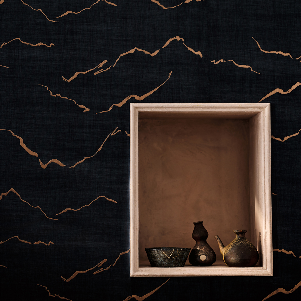 Kuju - Shadow wallpaper | Tsauri Wallcoverings | Black Edition