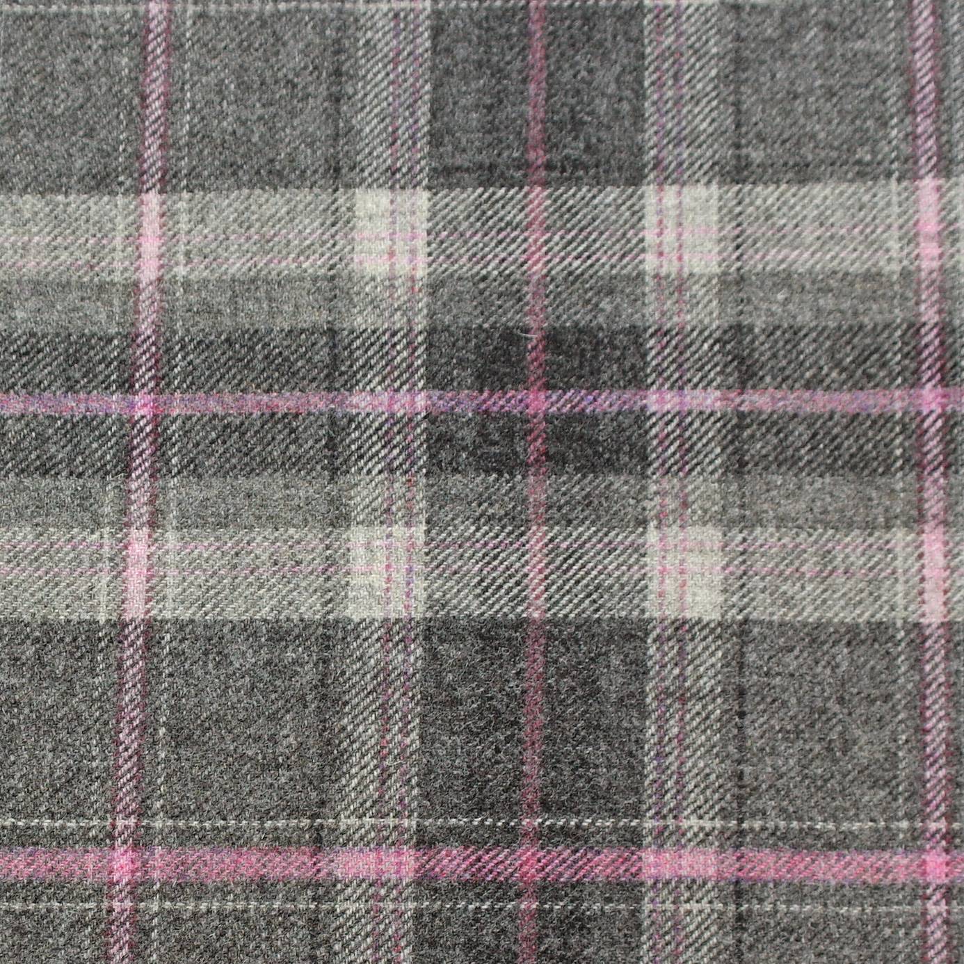 Balmoral - Dusky Pink fabric | Highland Wool Vol II | Chess Designs