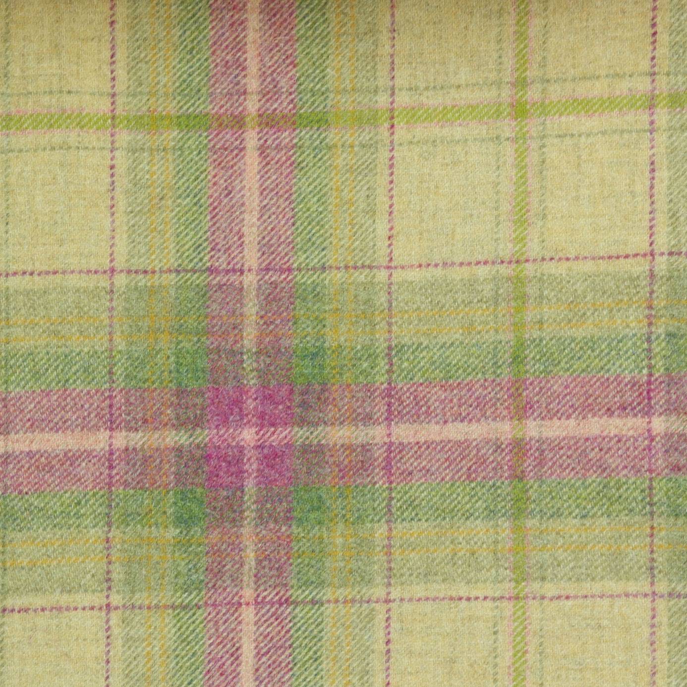 Balmoral - Peony fabric | Highland Wool Vol II | Chess Designs