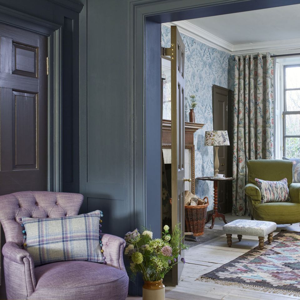 Colyford - Pomegranate fabric | Tiverton | Voyage