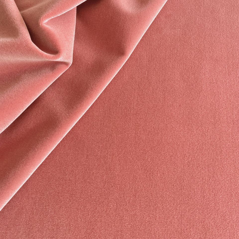 Palis Velvet - Dusty Rose fabric | Poppinjay II | Ian Sanderson