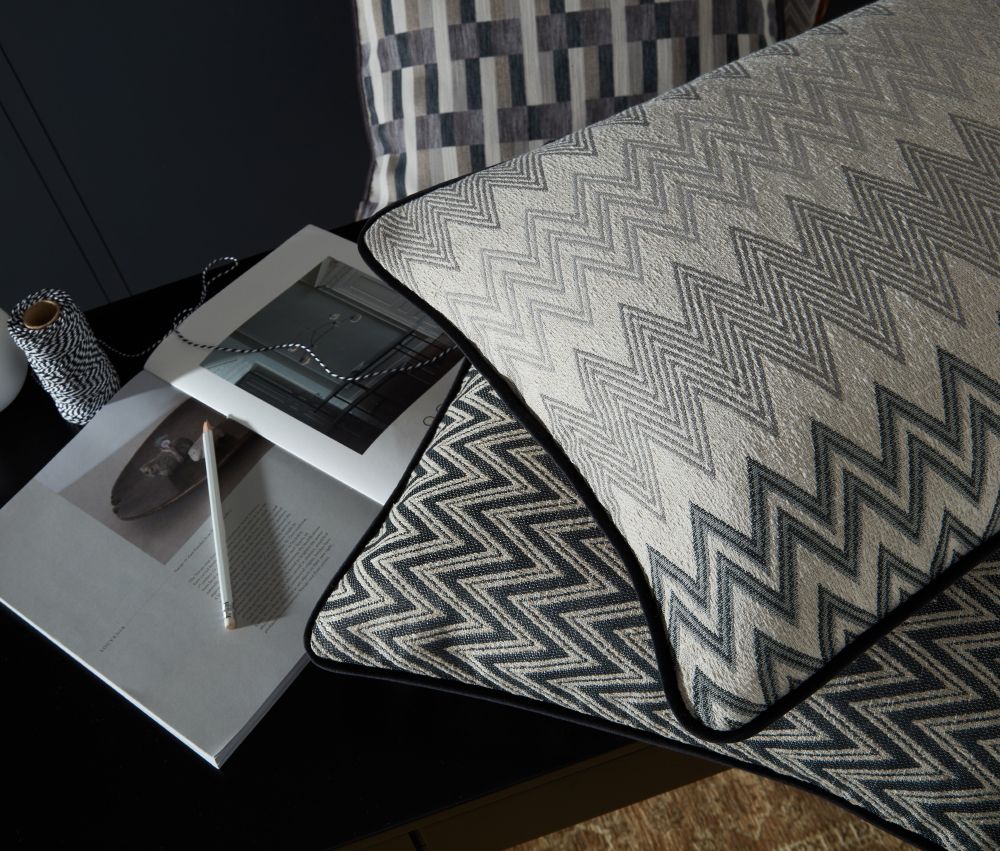 Chromatic - Onyx fabric | Geometrica | iLiv