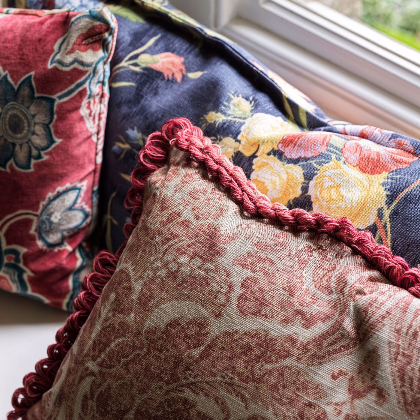 Courtney - Amber/Linen fabric | Country House Fabrics | Sanderson