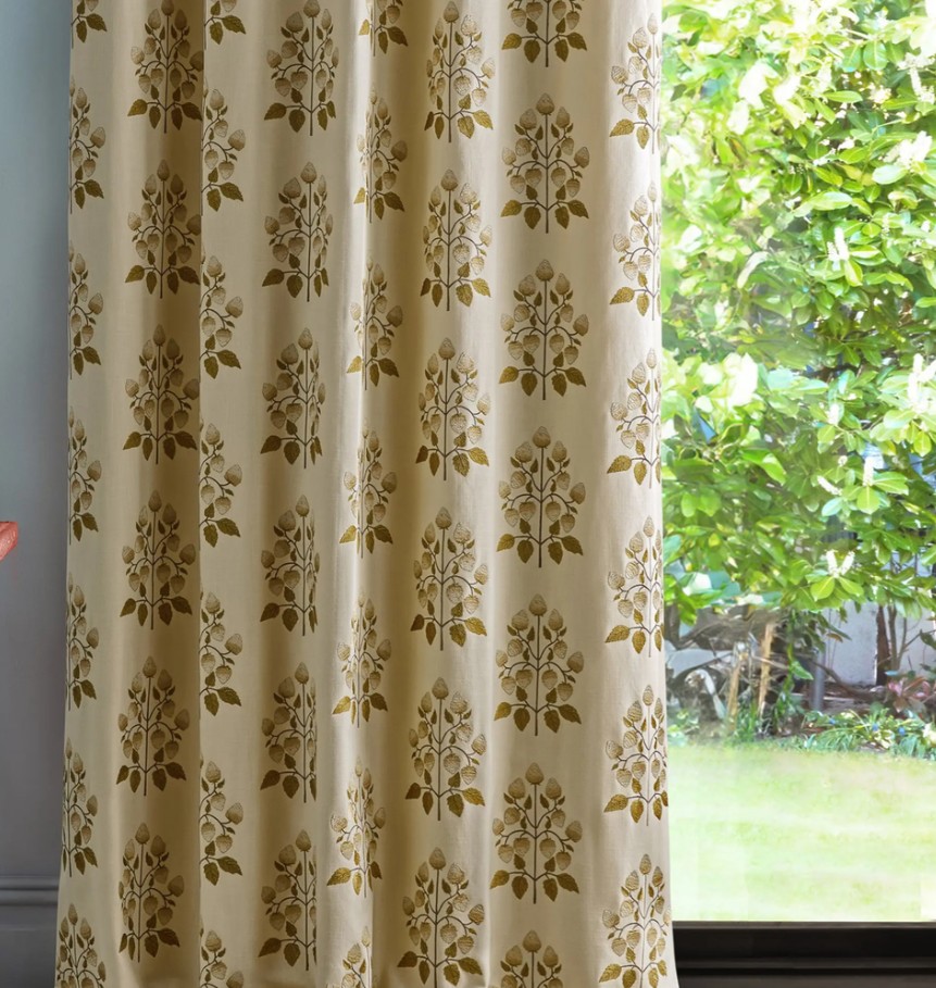 Goldings Hops - Lichen/White Blossom fabric | Sanderson x National ...