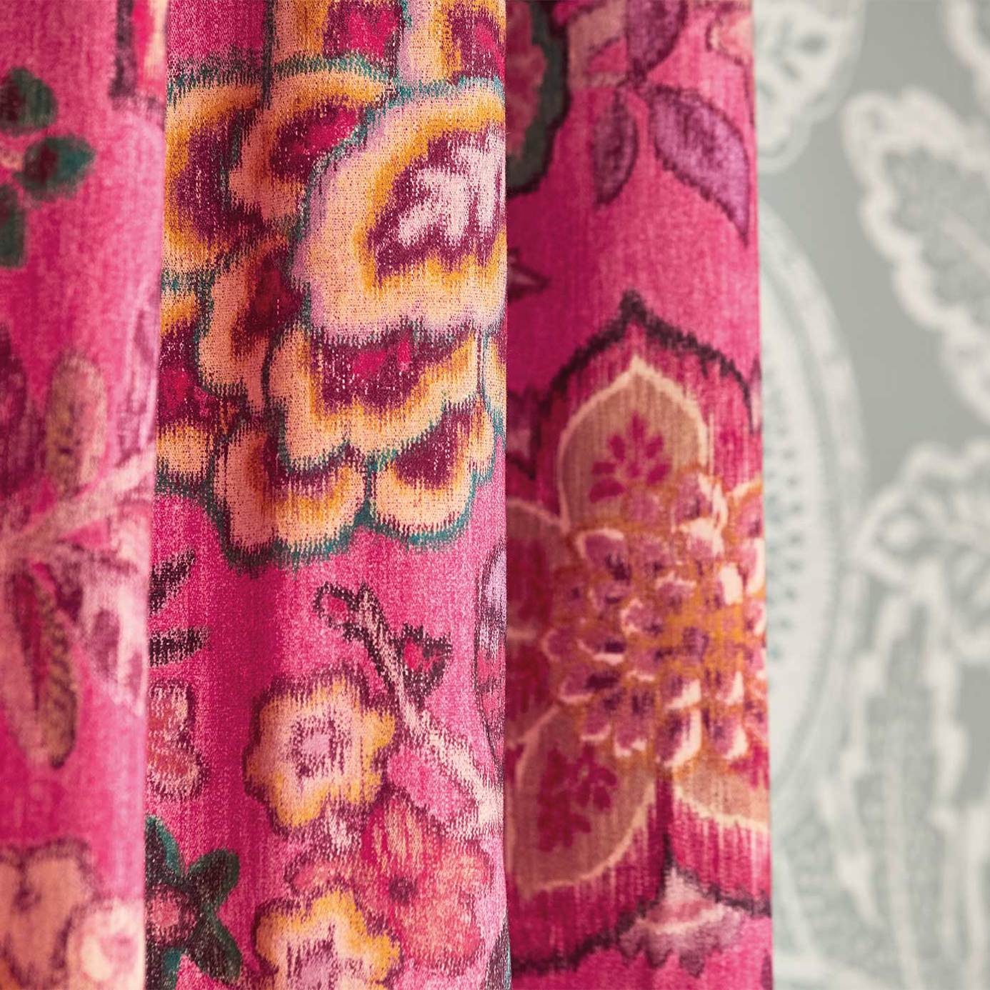 Indra Flower - Hibiscus fabric | Caspian Prints and Embroideries ...