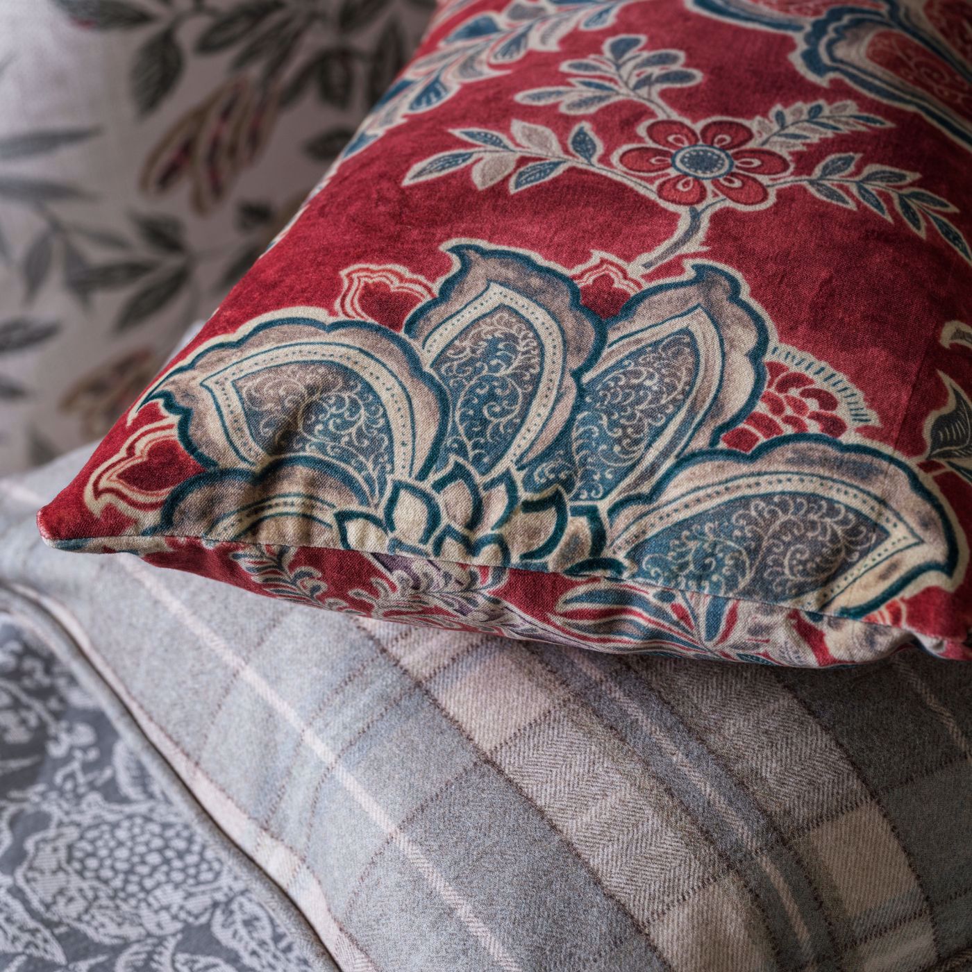 Shalimar - Ruby/Teal fabric | Country House Fabrics | Sanderson