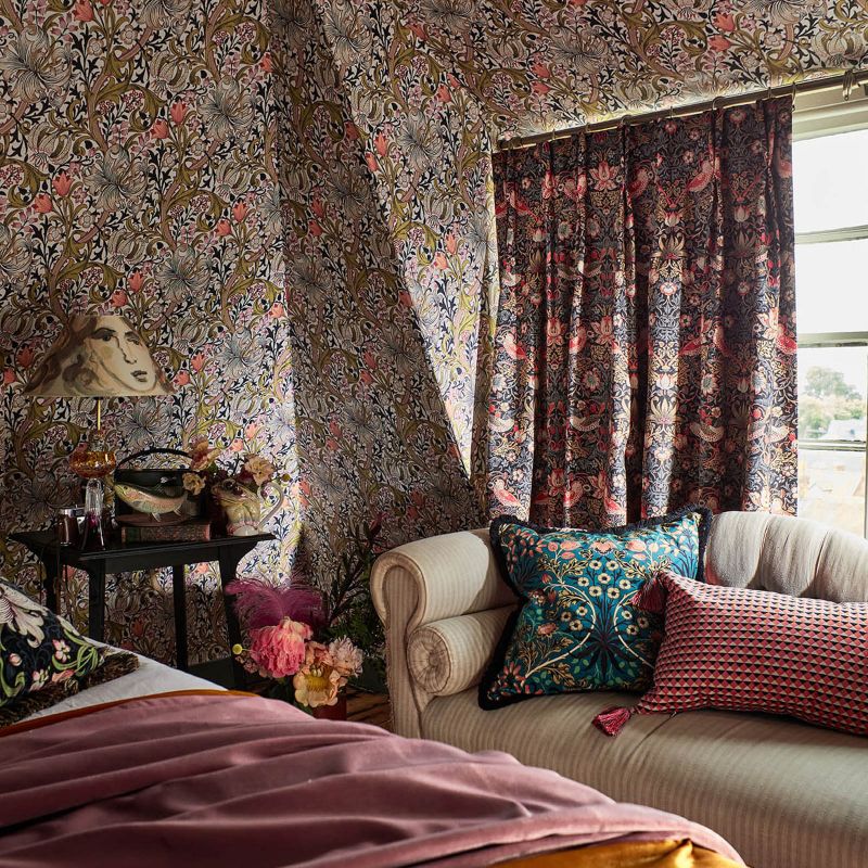 Strawberry Thief - Old Fashioned fabric | Bedford Park Fabrics | Morris ...
